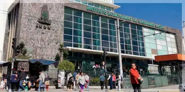 ¿Cómo calcular mi aporte al IESS? 2026 elyex